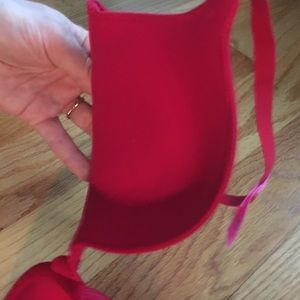 Maidenform | Intimates & Sleepwear | Nwot Red Satin Bra With Heavy ...